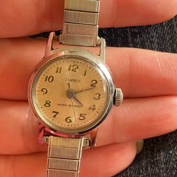 Timex | Accessories | Vintage Timex Windup Watch With Convex Face ...